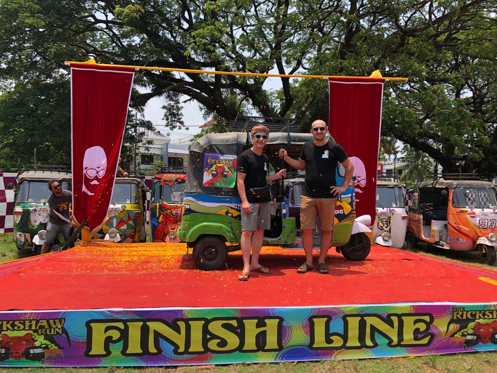 Notre équipe est allée au bout de l'aventure Rickshaw Run India 2019 ...